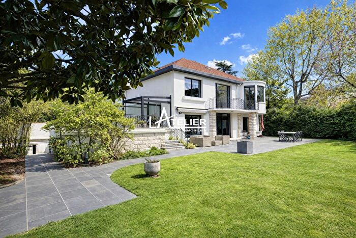 Maison à vendre - Saint-Germain-en-Laye, Alsace, Péreire - 9 pièces - 5 chambres