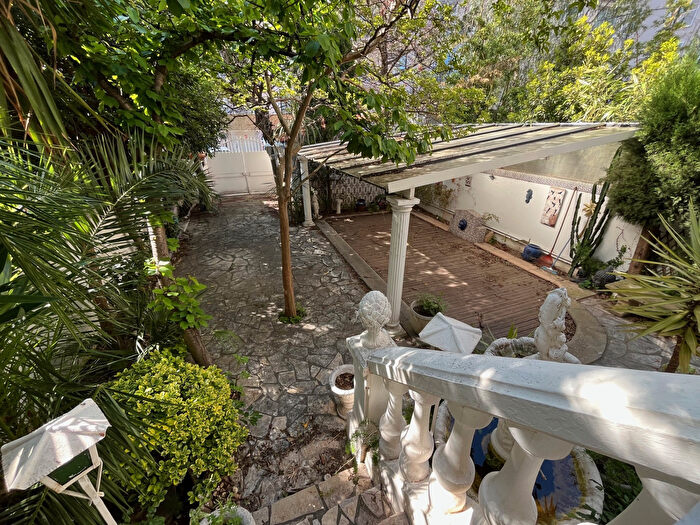 Maison à vendre - Perpignan - 5 pièces - 4 chambres