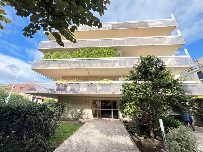 Appartement à louer - Le Perreux-sur-Marne - 2 pièces - 1 chambre