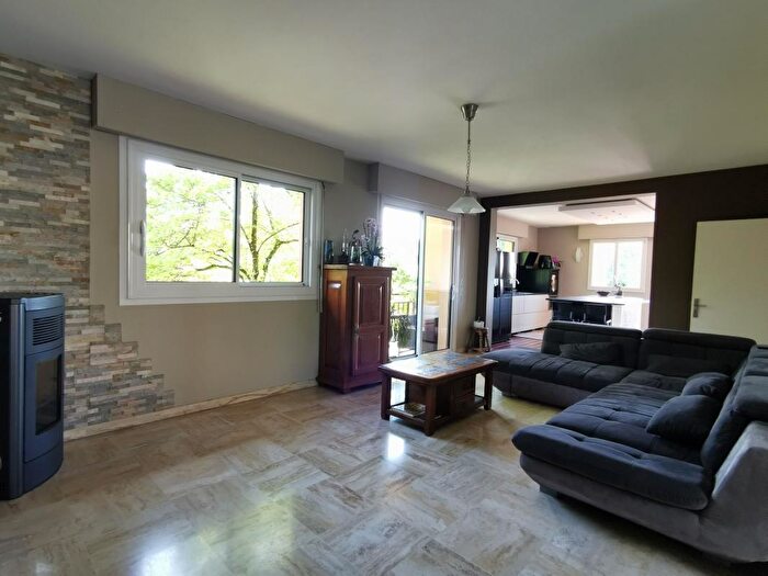 Maison à vendre - Varennes-Jarcy - 5 pièces - 4 chambres