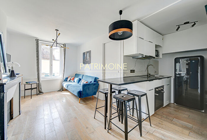 Appartement 2 pièces à vendre - Saint-Germain-en-Laye, Centre-ville, Quartiers forestiers