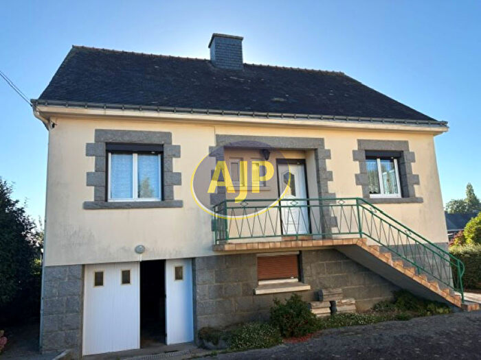Maison 5 pièces à vendre à Le Sourn