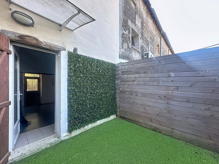 Avignon, Synagogue, Jardins Neufs : Appartement 2 pièces à louer