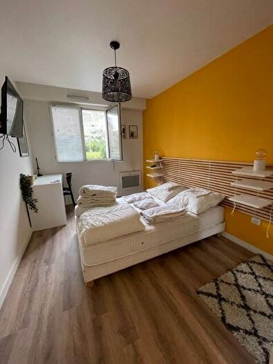 Appartement à louer - Centre Ancien, Caen - 1 pièce