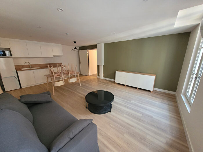 Appartement à louer - Auch, Centre-ville - 2 pièces - 1 chambre