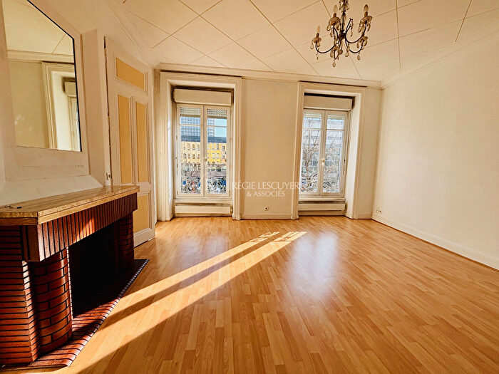 Appartement à vendre - Lyon e , Voltaire, Part Dieu - 2 pièces - 1 chambre