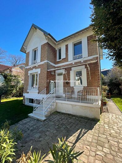 Maison 7 pièces à vendre à Vaucresson