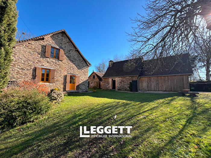 Maison à vendre - Sarrazac - 5 pièces - 3 chambres