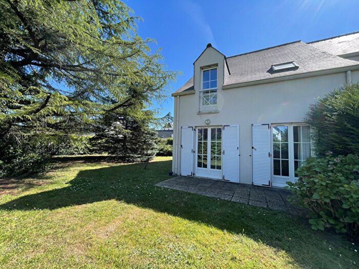 Maison à vendre - Montlouis-sur-Loire - 4 pièces - 3 chambres