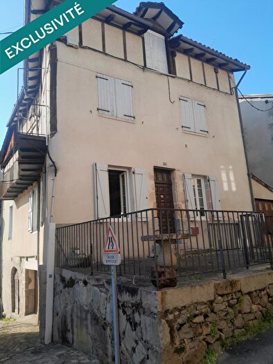 Maison à vendre - Laroquebrou - 6 pièces - 4 chambres