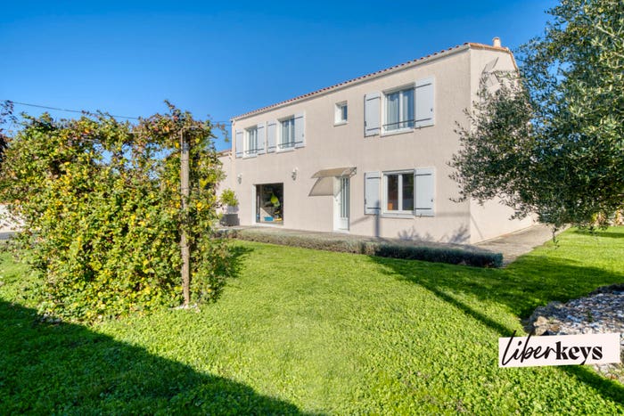 Asnières-la-Giraud - Maison 5 pièces à vendre