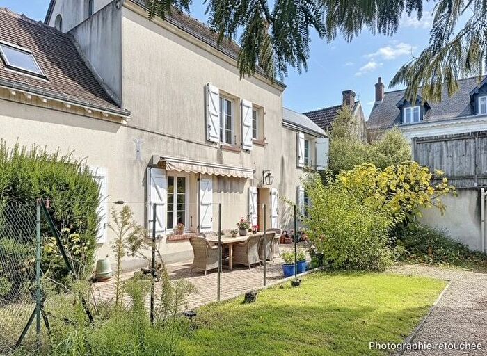 Maison 6 pièces à Amboise, à vendre