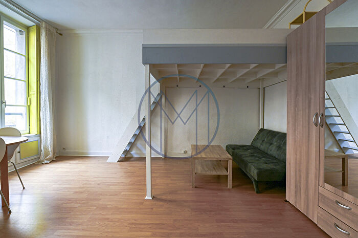 Appartement à vendre - Versailles, Saint-Louis - 1 pièce