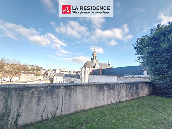 Appartement à vendre - Blois, Centre-ville - 2 pièces - 1 chambre