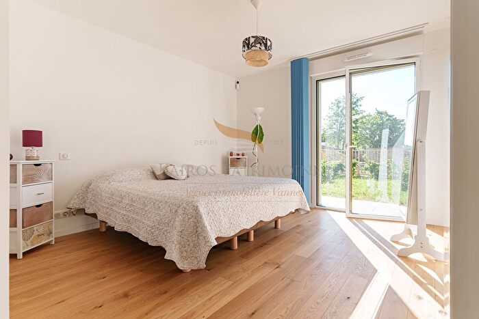 Appartement 4 pièces à Vannes, Centre-ville, Le Port, à vendre