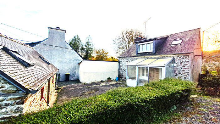 Maison à vendre - Tréméven - 2 pièces - 1 chambre