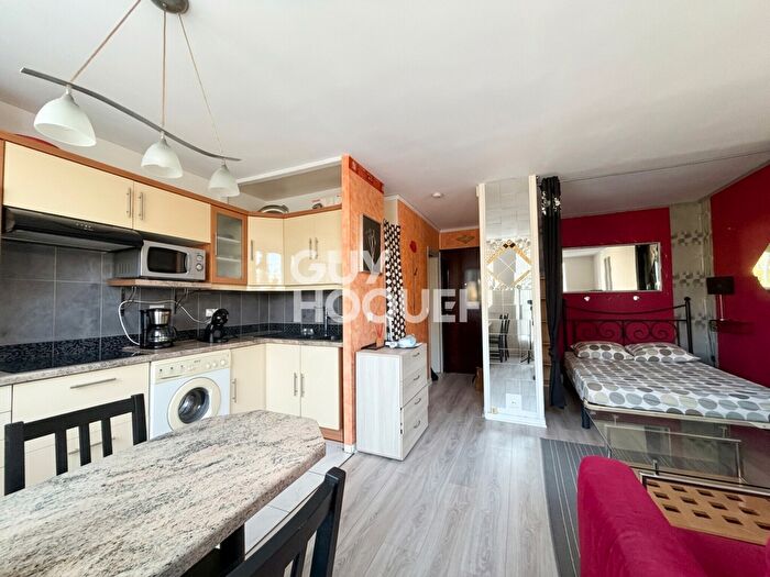 Appartement 1 pièce à Rueil-Malmaison, Coteaux, à louer