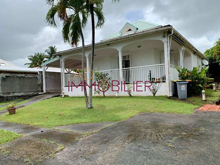 Maison à vendre - Baie-Mahault - 4 pièces - 3 chambres