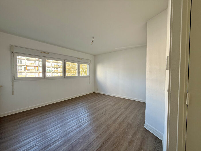 Quimper, Kermoysan : Appartement 2 pièces à louer