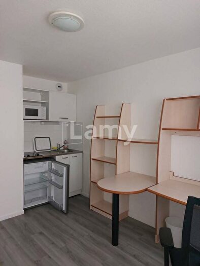 Appartement à louer - Faubourg de lArche, Courbevoie - 1 pièce