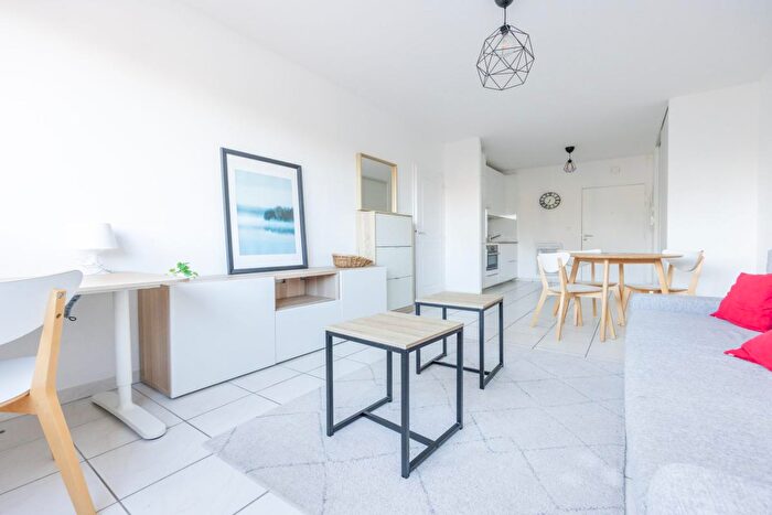 Nantes, Sainte-Thérèse, Rond-Point de Vannes : Appartement 2 pièces à louer