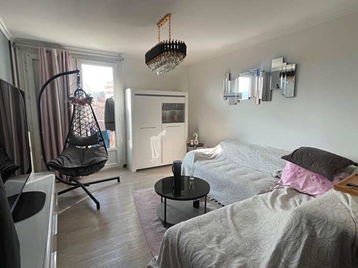 Appartement à vendre - Saint-Étienne, Montaud - 5 pièces - 2 chambres