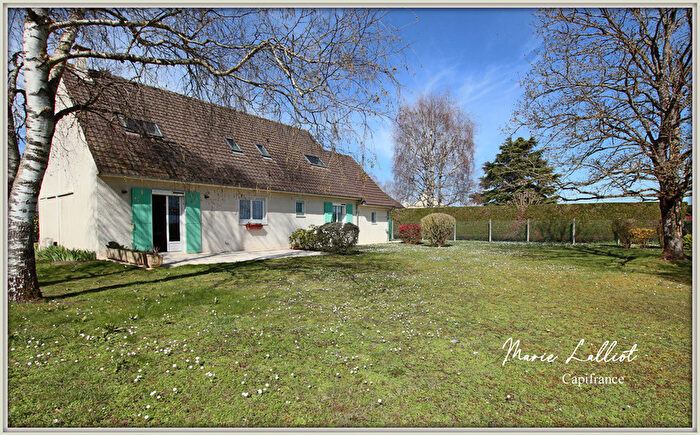 Maison à vendre - Pithiviers-le-Vieil - 10 pièces - 6 chambres