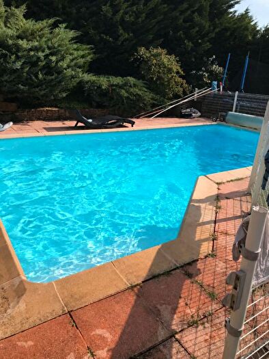 Maison 7 pièces à Lissieu, à vendre