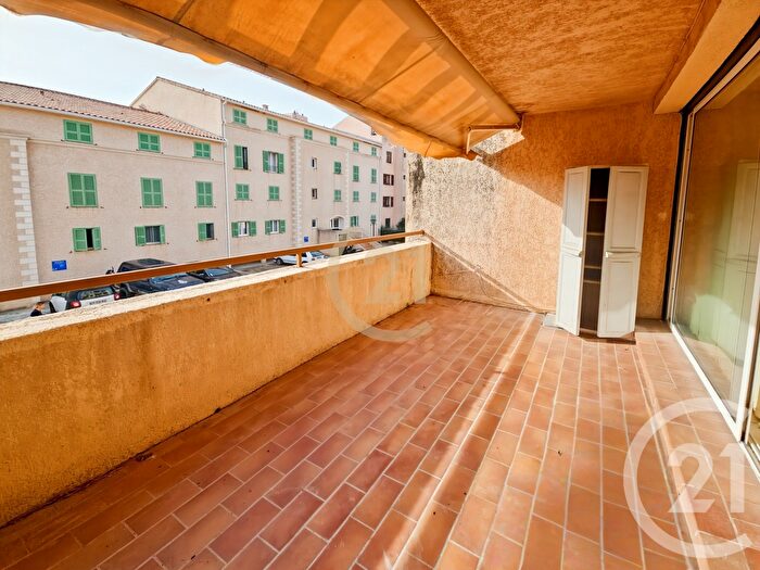 Appartement à vendre - Saint-Florent - 3 pièces - 2 chambres