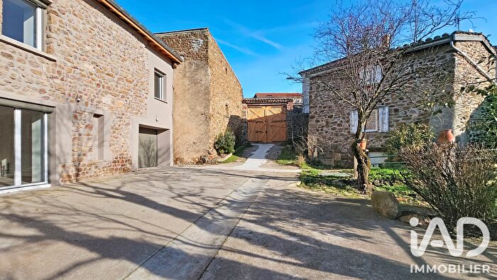 Charnas : Maison 8 pièces à vendre