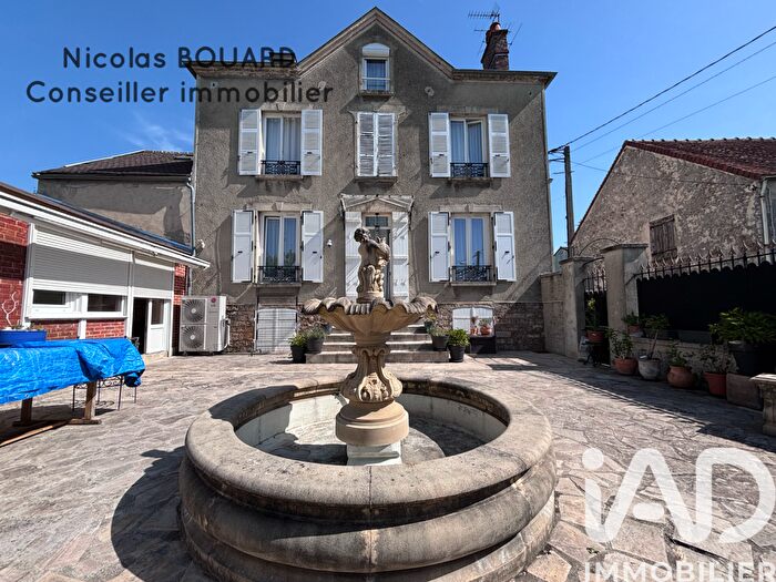 Maison 6 pièces à vendre à Boissy-le-Châtel