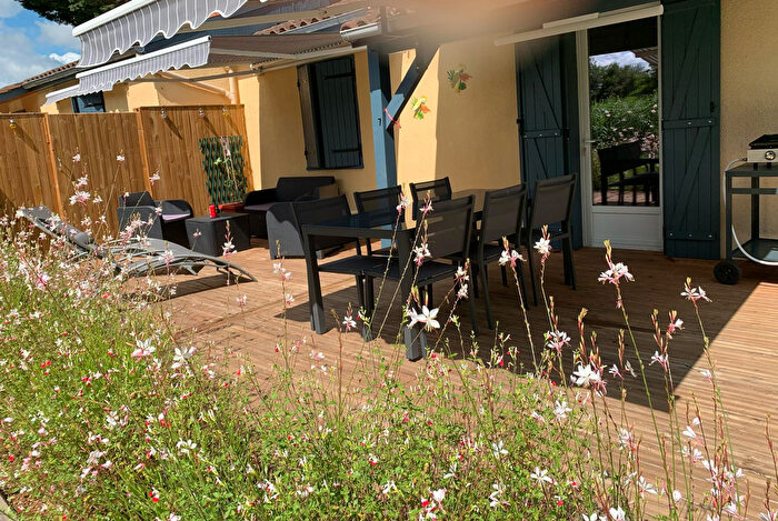 Maison à vendre - Saint-Crépin-et-Carlucet - 6 pièces - 4 chambres