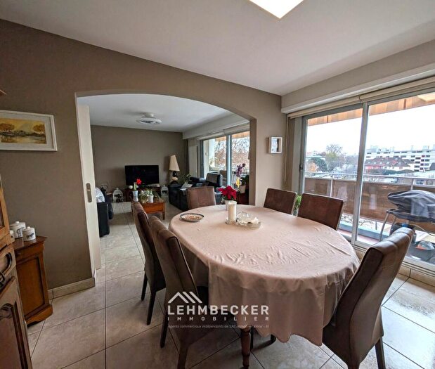 Appartement à vendre - Schiltigheim, Ecrivains, Trois Epis - 5 pièces - 3 chambres