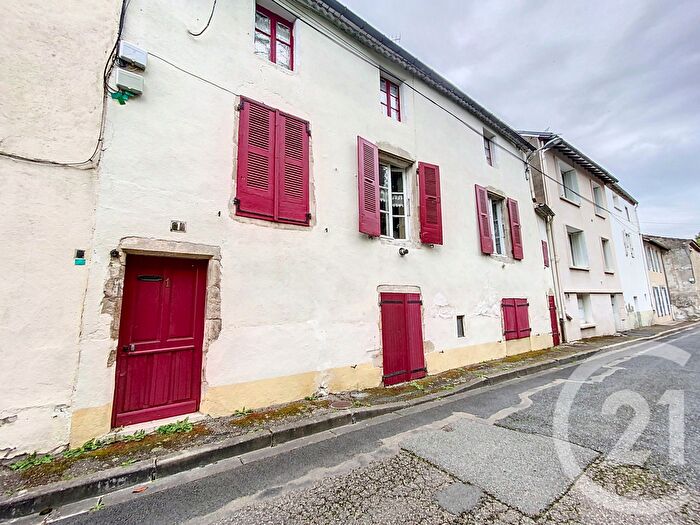 Maison à vendre - Gannat - 5 pièces - 2 chambres