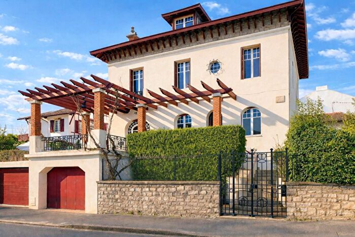 Maison à vendre - BayonneBayonaBaiona, Arènes - 10 pièces - 8 chambres