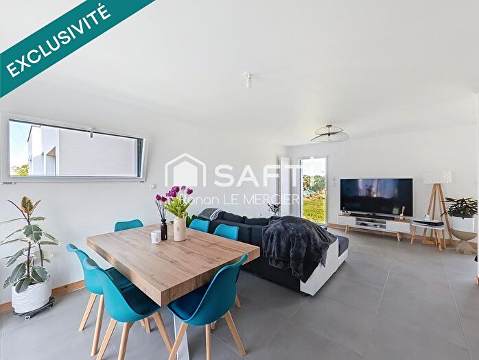 Maison 4 pièces à vendre à Locmaria-Grand-Champ