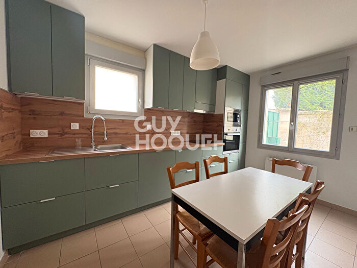 Maison à louer - Soissons, Centre-ville - 8 pièces - 6 chambres