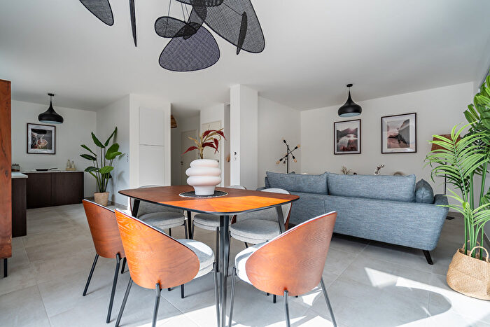 Maison à vendre - Thonon-les-Bains, Est - 4 pièces - 3 chambres