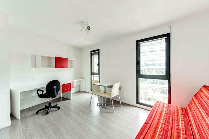 Appartement à louer - Gorge du Loup-Champvert, Lyon ème arrondissement - 1 pièce