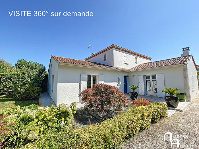 Maison à vendre - Mérignac - 8 pièces - 4 chambres