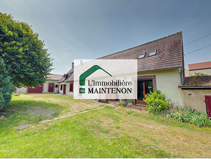 Maison 4 pièces à vendre à Nogent-le-Roi