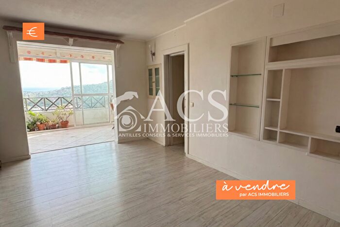 Appartement à vendre - Fort-de-France - 4 pièces - 3 chambres