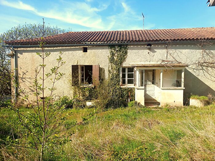 Maison à vendre - Marsalès - 4 pièces - 3 chambres