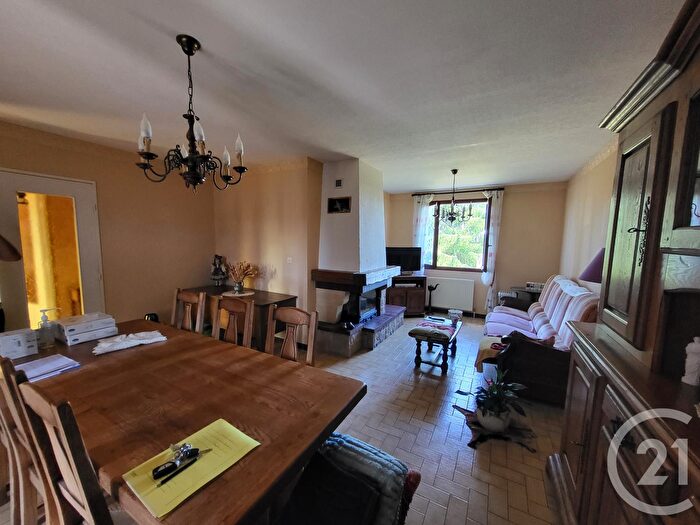 Maison 4 pièces à vendre à Terjat