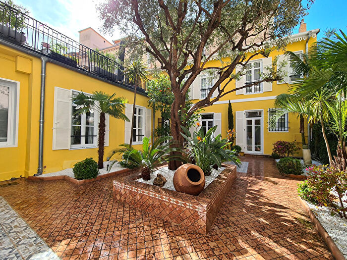 Maison à vendre - Cannes, Centre-ville - 4 pièces - 3 chambres