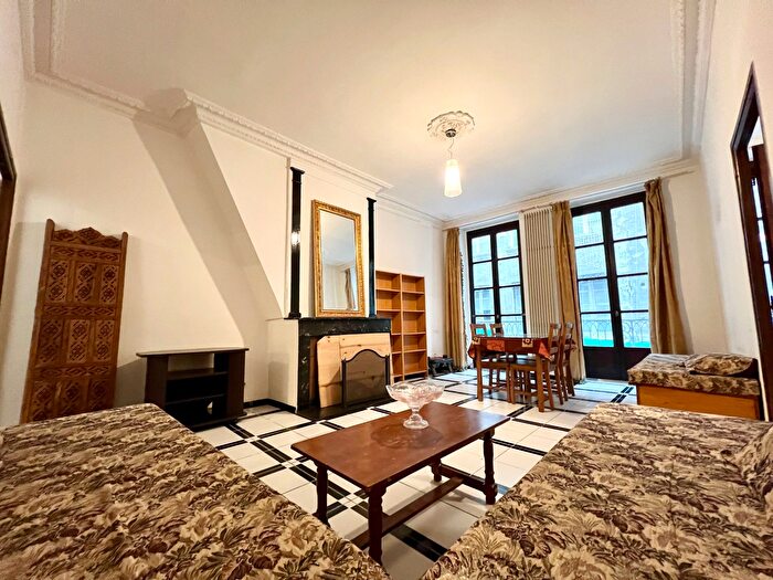 Appartement à vendre - Grenoble - 3 pièces - 2 chambres