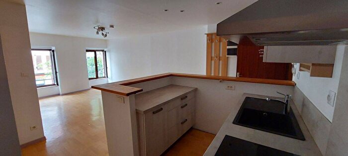 Appartement à louer - Centre Ville, Pontarlier - 3 pièces - 2 chambres