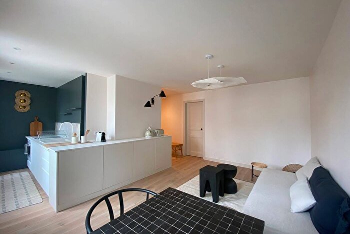 Appartement à louer - Notre Dame des Champs, Paris ème arrondissement - 2 pièces - 1 chambre