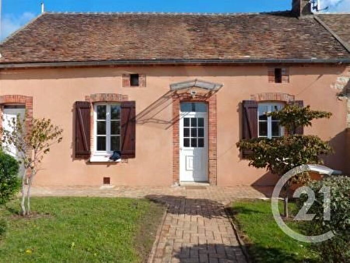 Lixy : Maison 3 pièces à louer