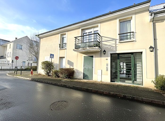 Appartement à vendre - Chessy - 2 pièces - 1 chambre